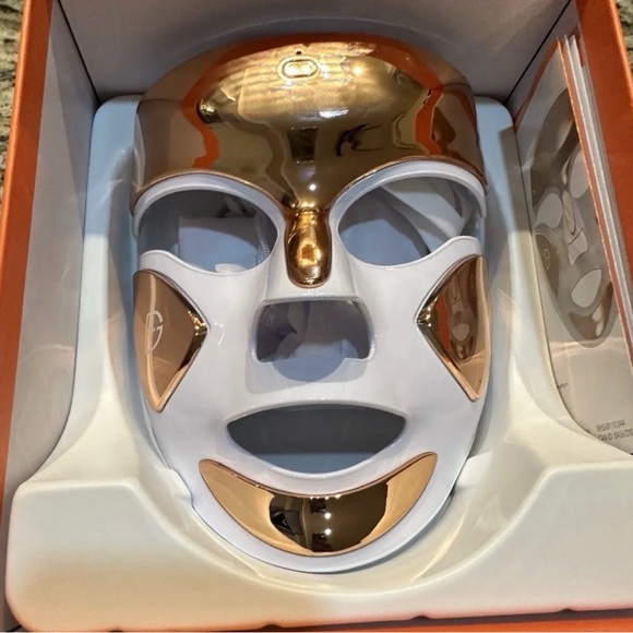 Dr Dennis Gross | Skincare | Dr Gross Drx Spectralite Faceware Pro ...